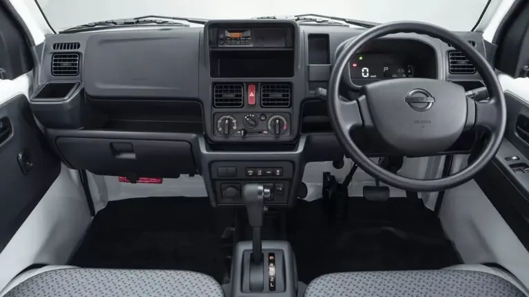 Nissan Clipper Truck 2026 ¿El complemento para Urvan y NP300 que la ...