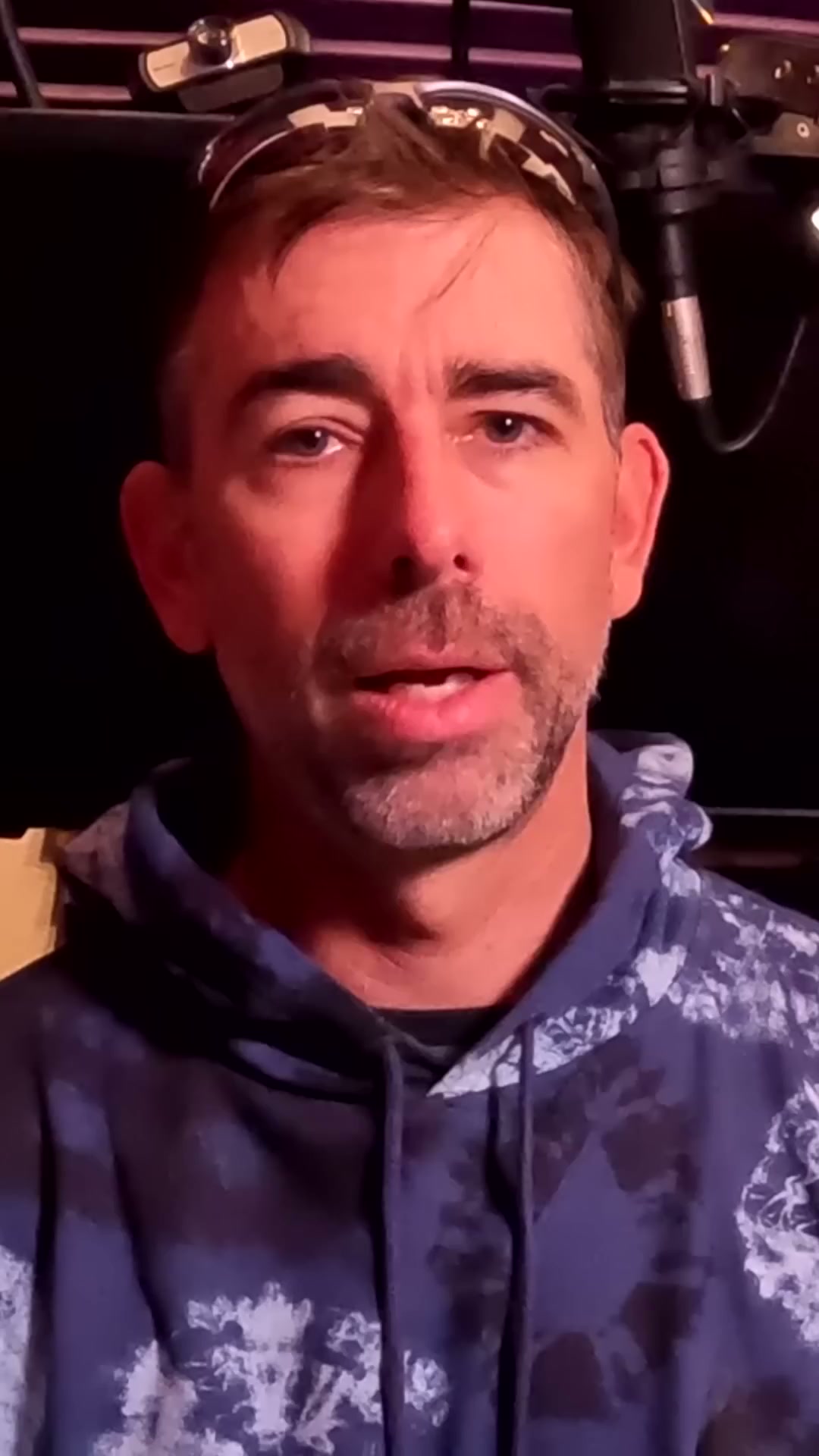 The iPhone is making me look dumb #shorts