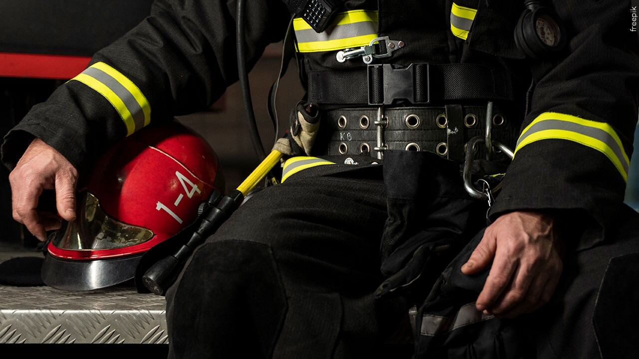 Tehuacana fire chief hospitalized after collapsing during structure fire