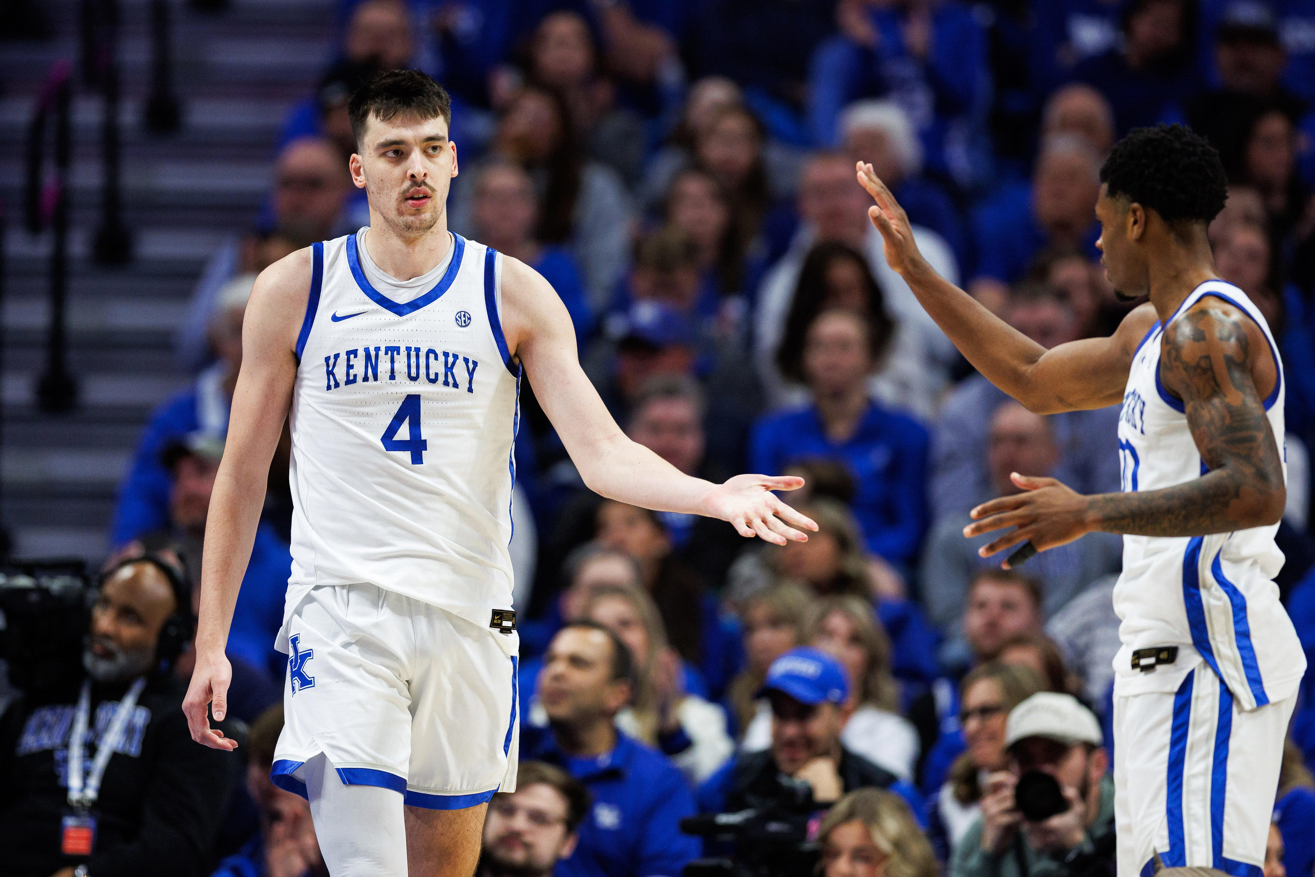 Kentucky vs. Vanderbilt: College basketball betting odds, pick