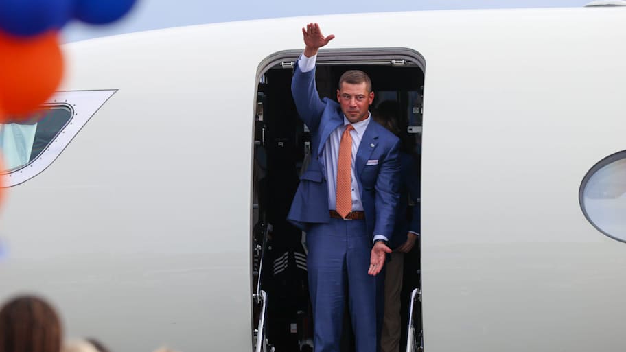 What Jon Sumrall did before stepping off the plane highlights a fire ...