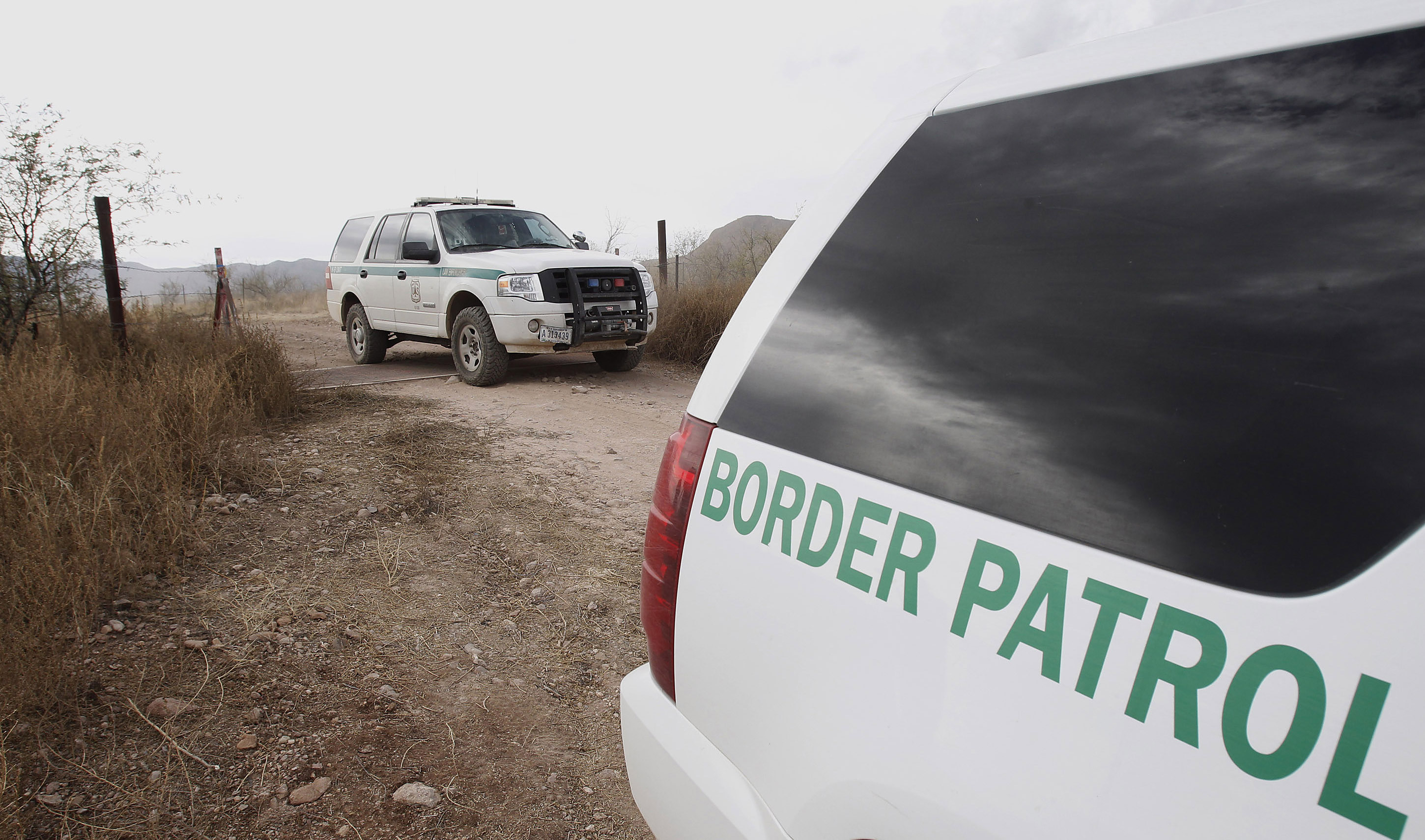 Border Patrol agents shoot, wound man near US-Mexico border — days ...