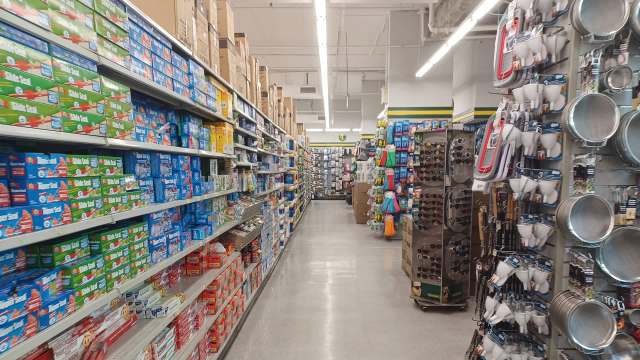 Researchers stunned by findings after testing common kitchen item for ...