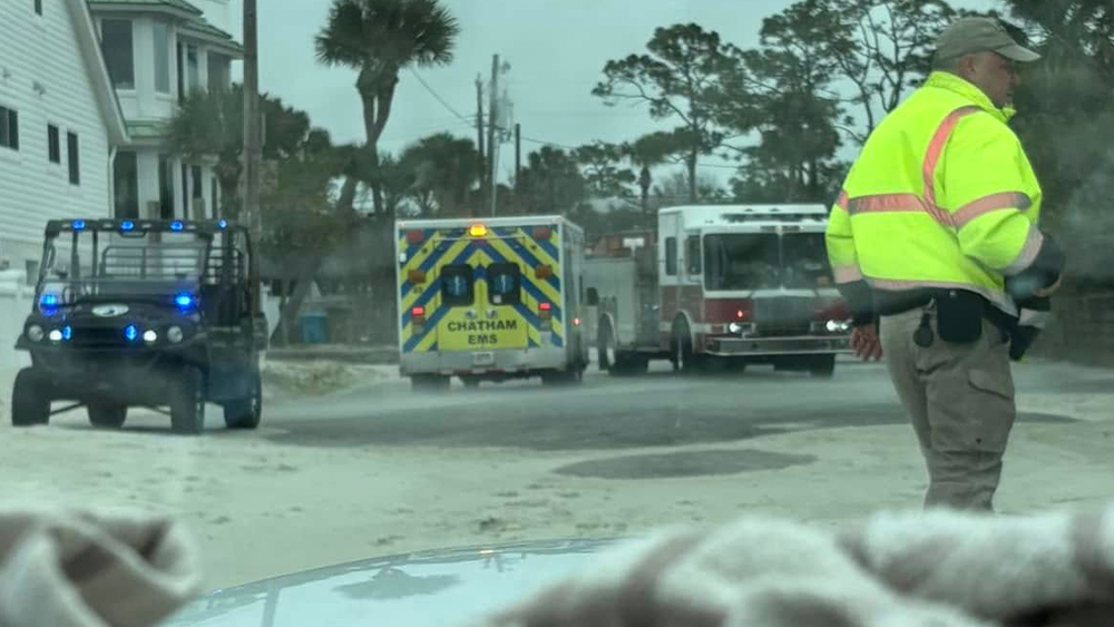 Crews rescue kayaker off Tybee Island stranded amid strong winds, high tide