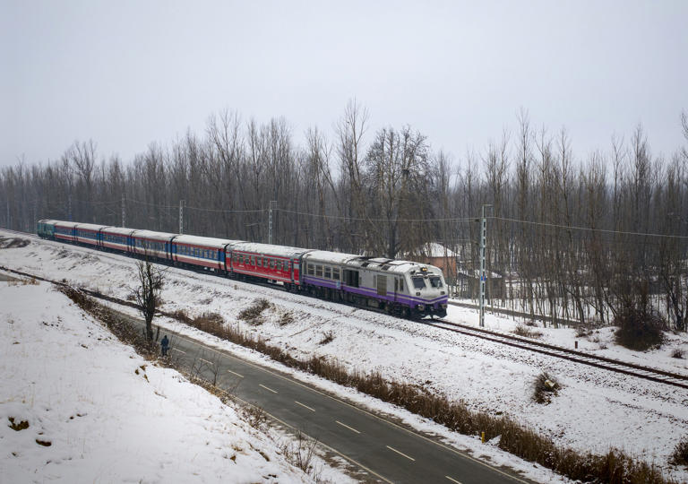 J-K: Road closure, flight disruption blot snowbound valley landscape ...