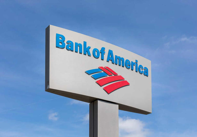 What are Wall Street analysts' target price for Bank of America stock?