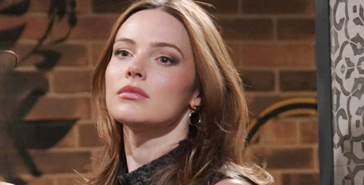 General Hospital fans are split on one question: Is Peter worse than Drew?