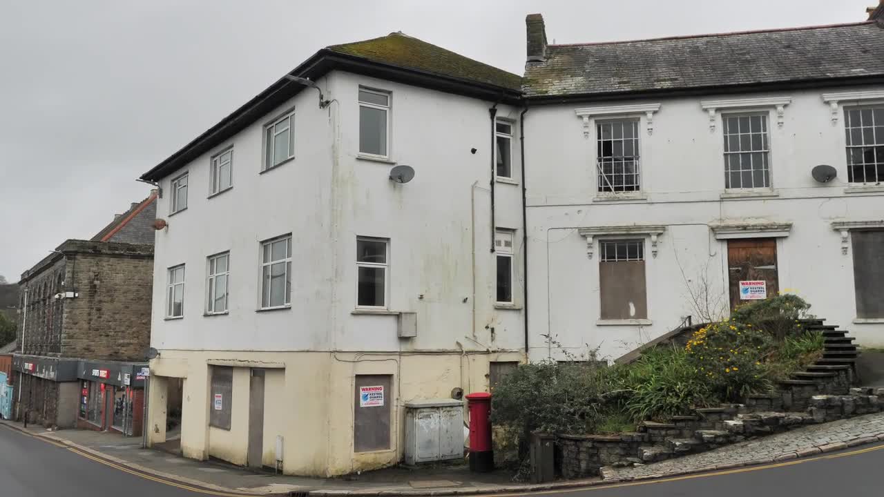 Cornwall Council's million-pound pub fiasco: Now selling for £1!