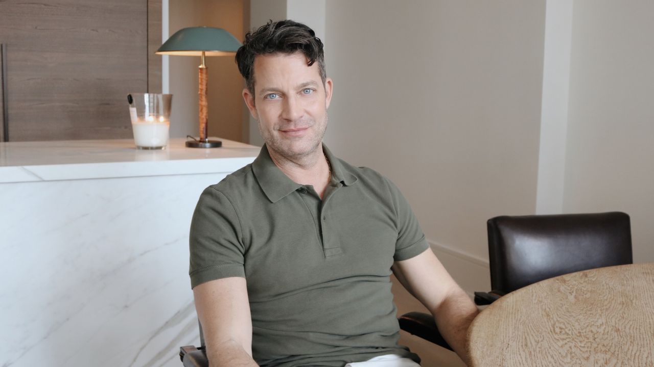 If you live in a small apartment, you’ll want to see how Nate Berkus ...
