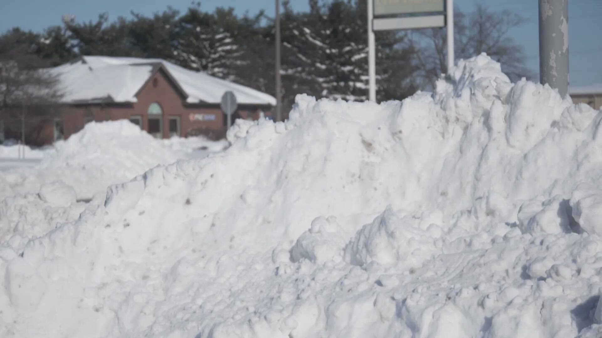 Winter storm recovery continues as crews work tirelessly across Kentucky