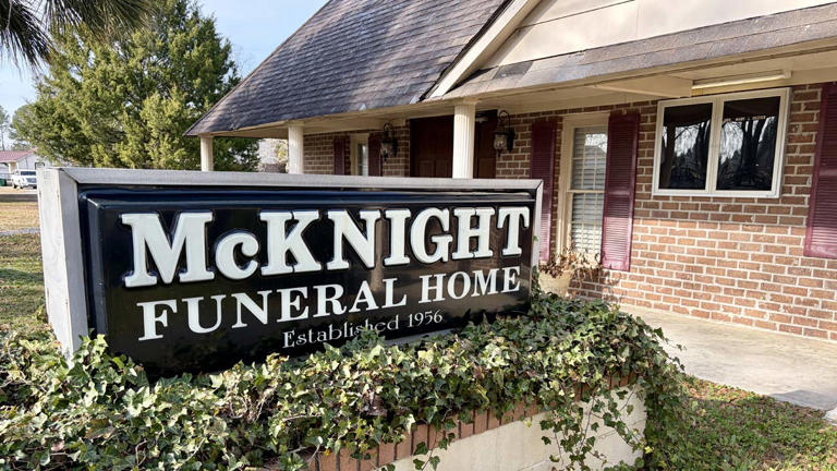 The hardest part: SC families claim they paid thousands for headstones ...