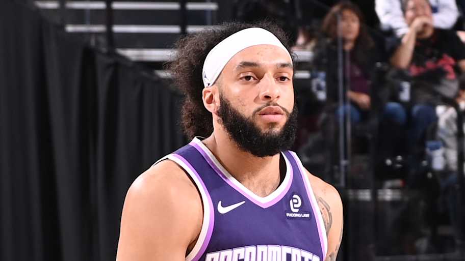 There's one reason the Kings have a problem with Devin Carter and not ...