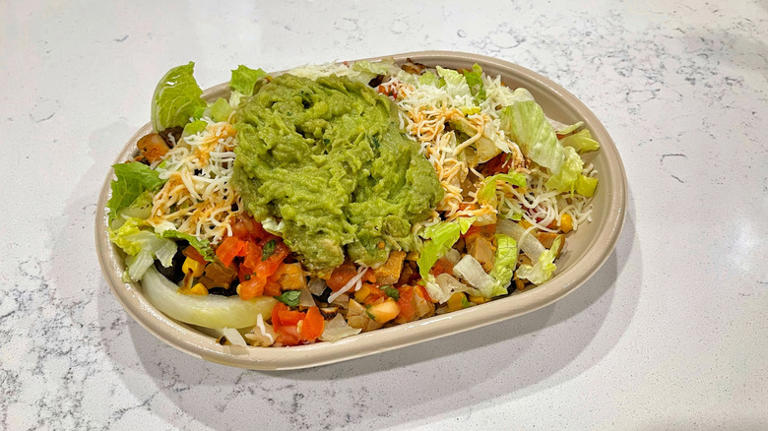 Chipotle VS Moe's VS Qdoba: Who has the best chicken burrito bowl?