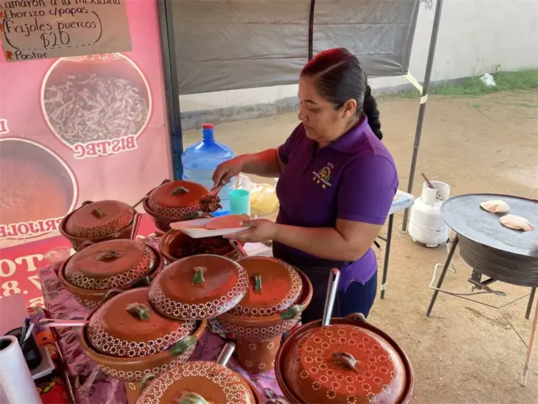 Edith Ortiz y sus “Guisaditos Mexicanos”, un sueño familiar hecho ...