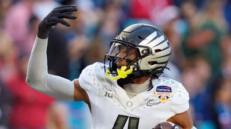 Three rising sophomores to watch for the Oregon Ducks