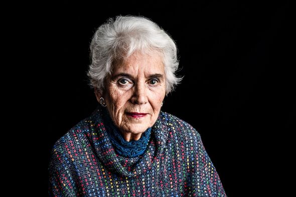 This woman lost 15 relatives in Nazi warehouse of death - never forget ...