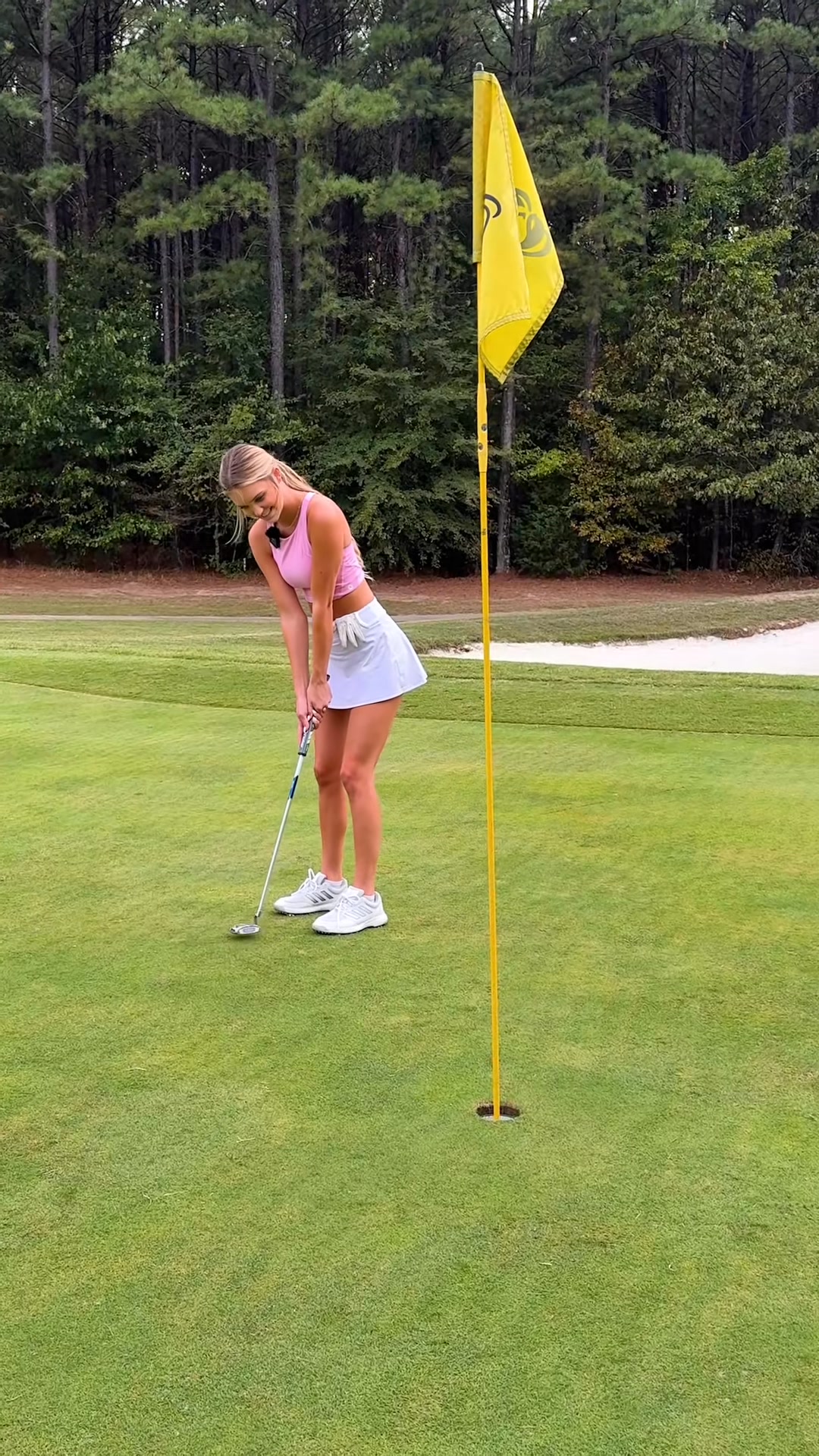 Come play a hole with me!