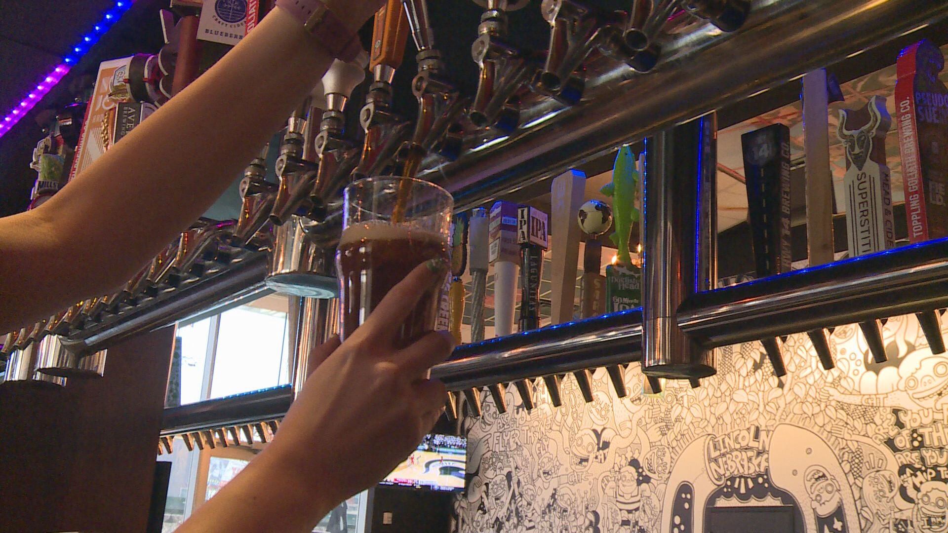 Kansas senator to propose 24-hour alcohol service during World Cup