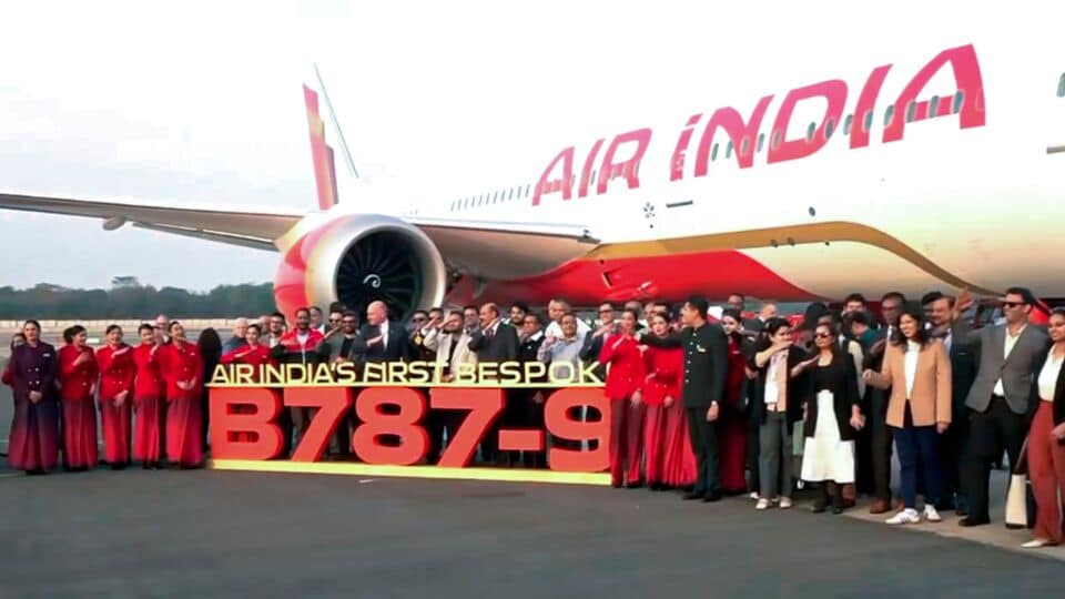 Air India unveils first Boeing 787-9 ahead of February debut: Full ...