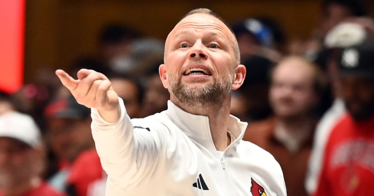 Pat Kelsey gives brutal assessment of Louisville’s loss to Duke: 'Got ...