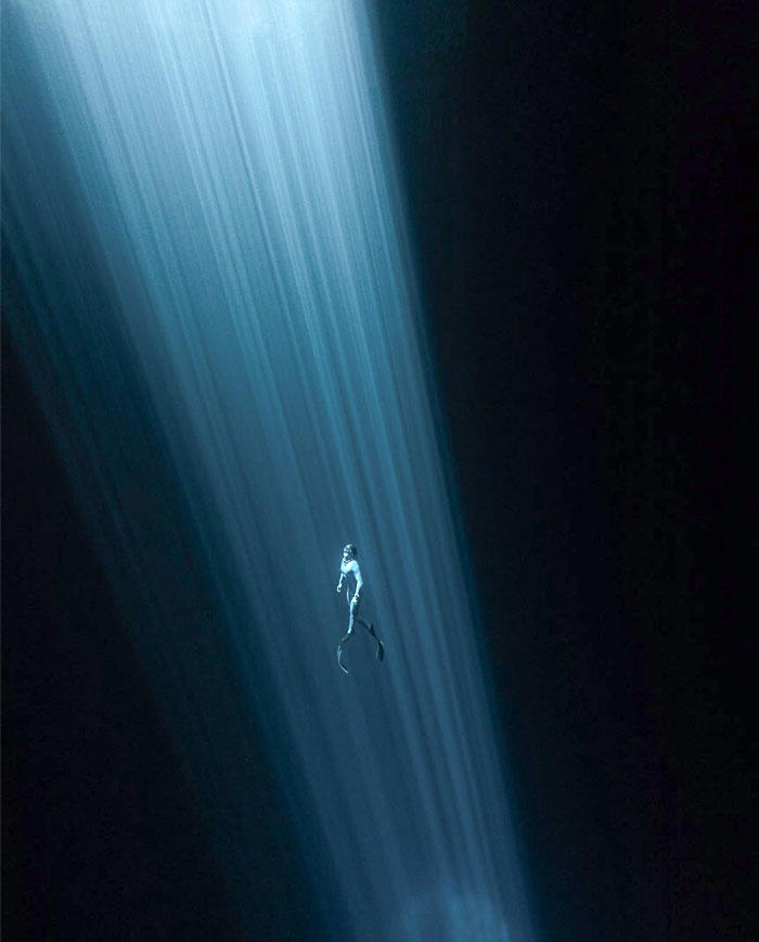 Sudden shiver down my spine: 49 pics to show why the fear of deep water ...