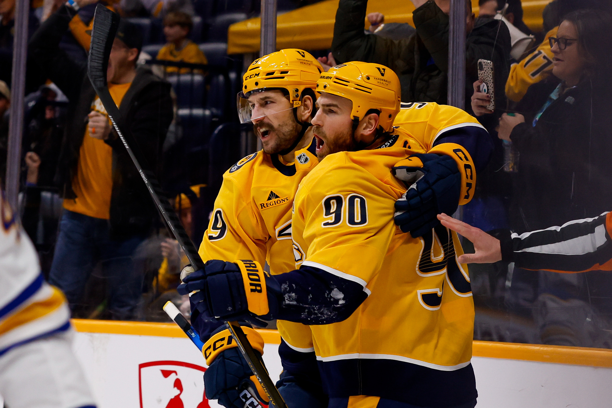 Can Oilers win a bidding war for coveted third-line center?