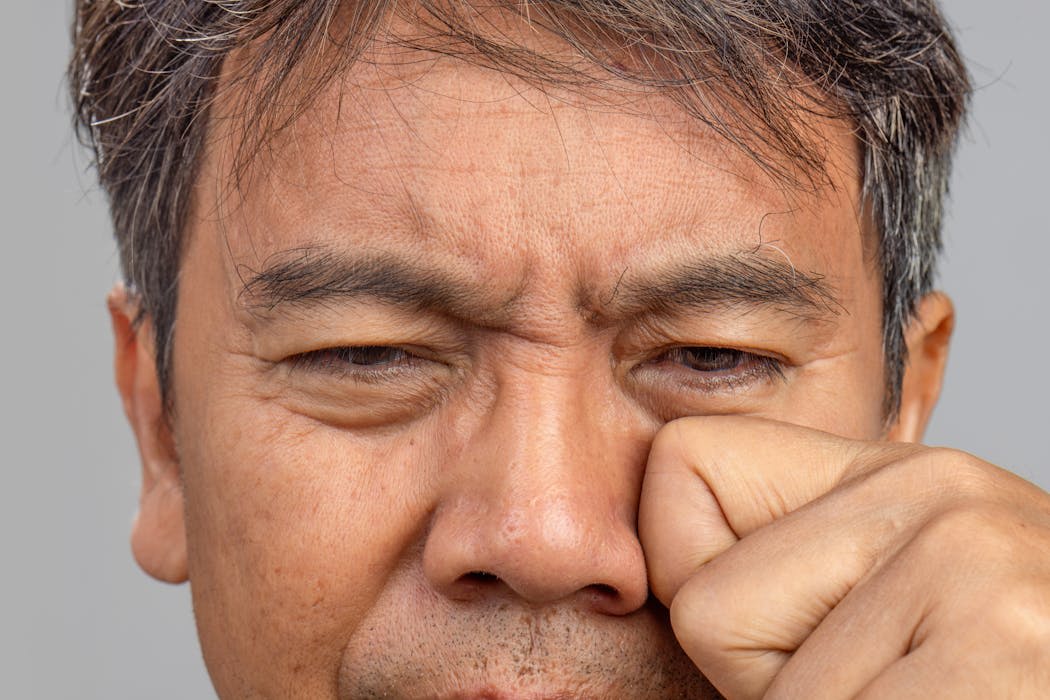 Muscle twitches: why they happen and what they mean