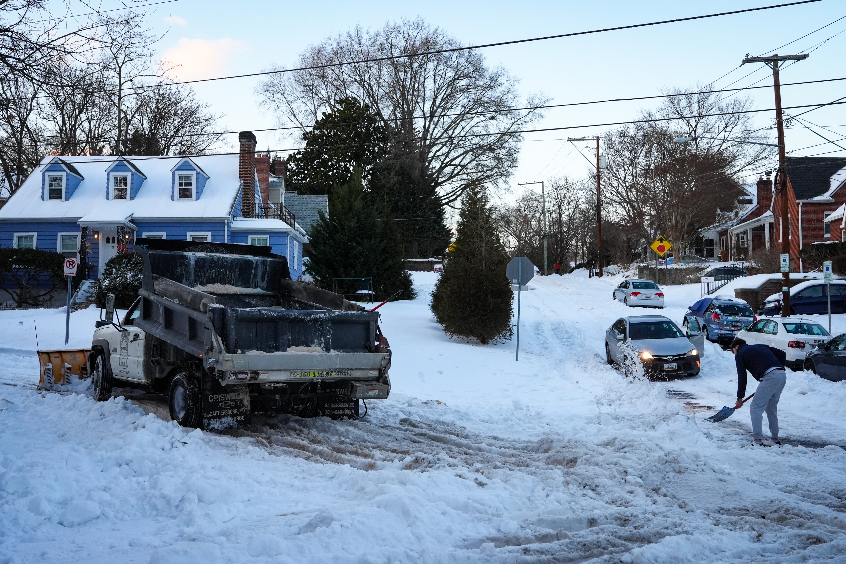 DC.-area school closings and other changes for Wednesday after winter storm