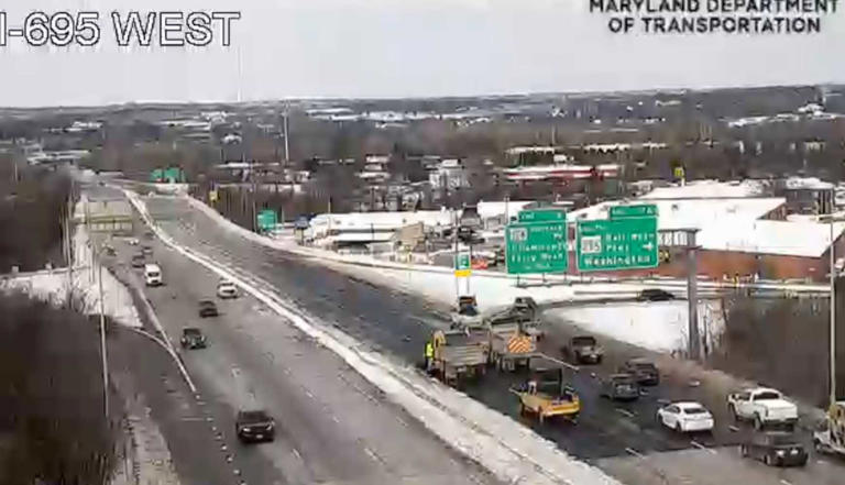 Rollover crash, fuel spill shuts down I-695 near I-95, backing up ...