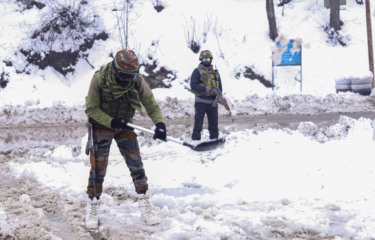 J-K: Road closure, flight disruption blot snowbound valley landscape ...