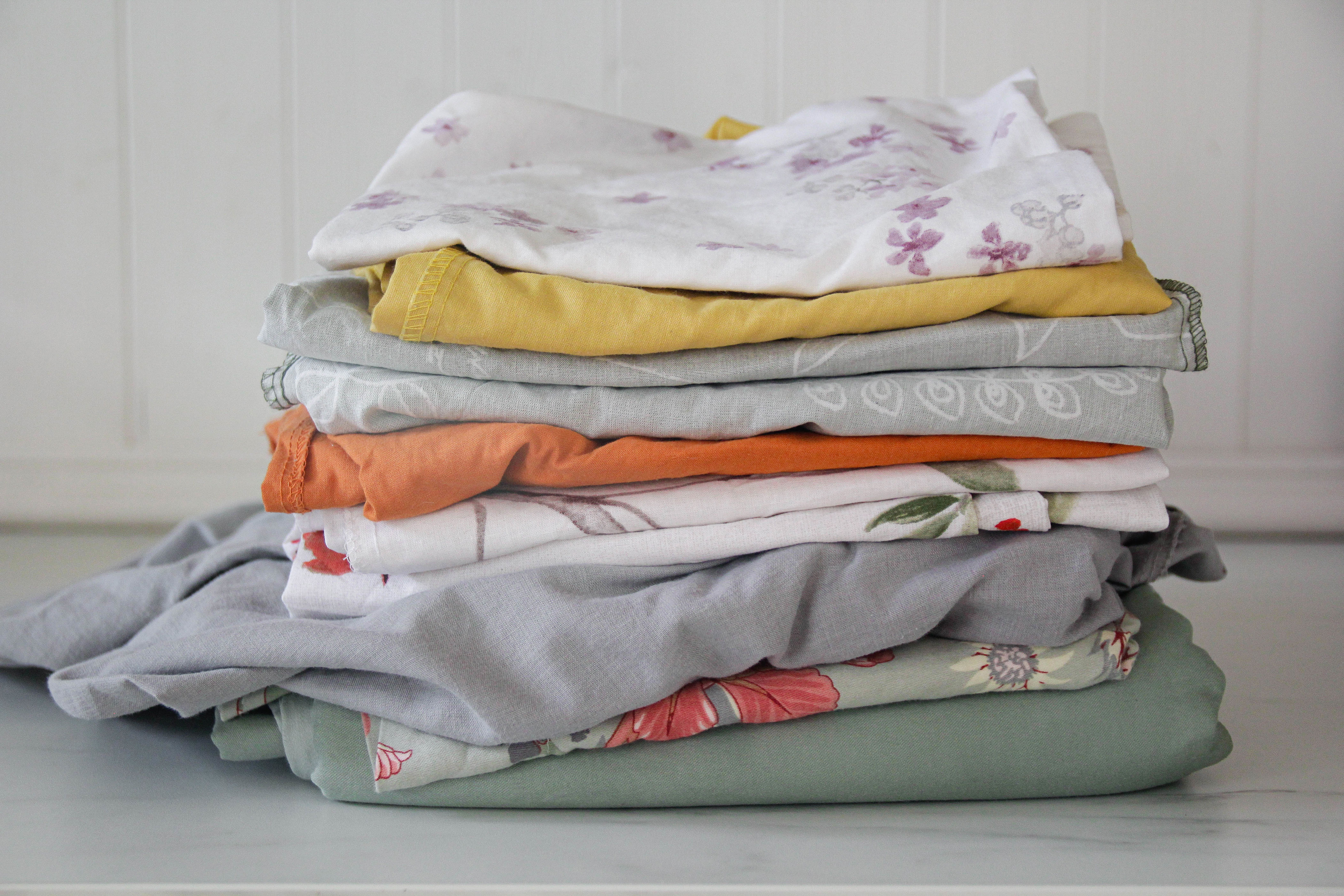 7 clever uses for old pillowcases you’ll wish you knew sooner
