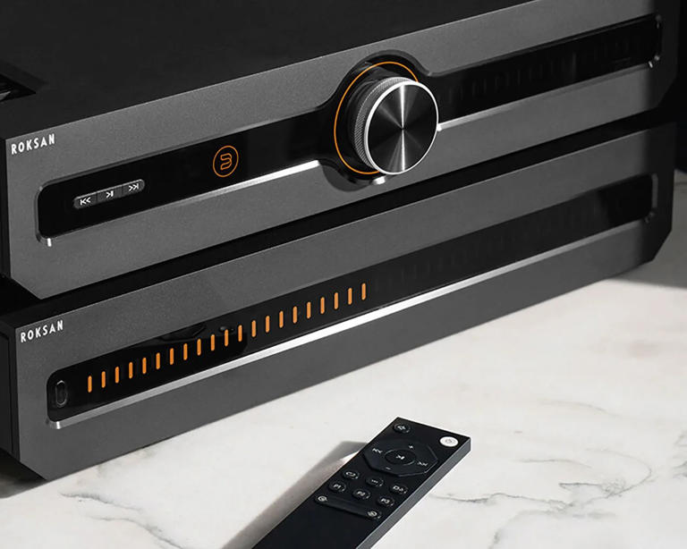 A British hi-fi elite just introduced a gorgeous pair of audiophile ...