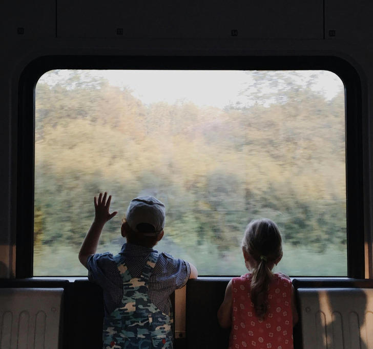 12 moments that remind us to stay kind even when life isn’t gentle