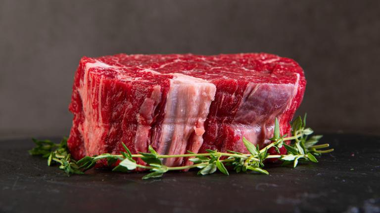 Why it's a major mistake to put expensive cuts of meat in your slow cooker