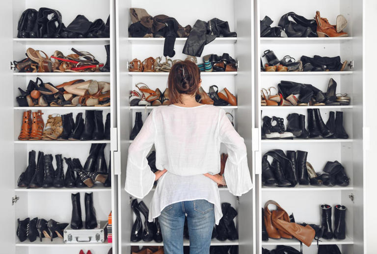 The best method to declutter your closet