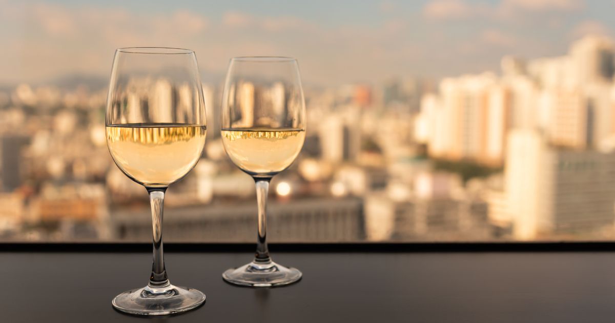 These 10 restaurants offer some of the best dining views in America