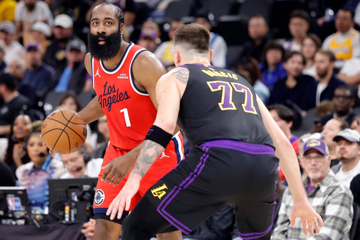 NBA fan made to eat his own tweet after unlikely prediction comes true