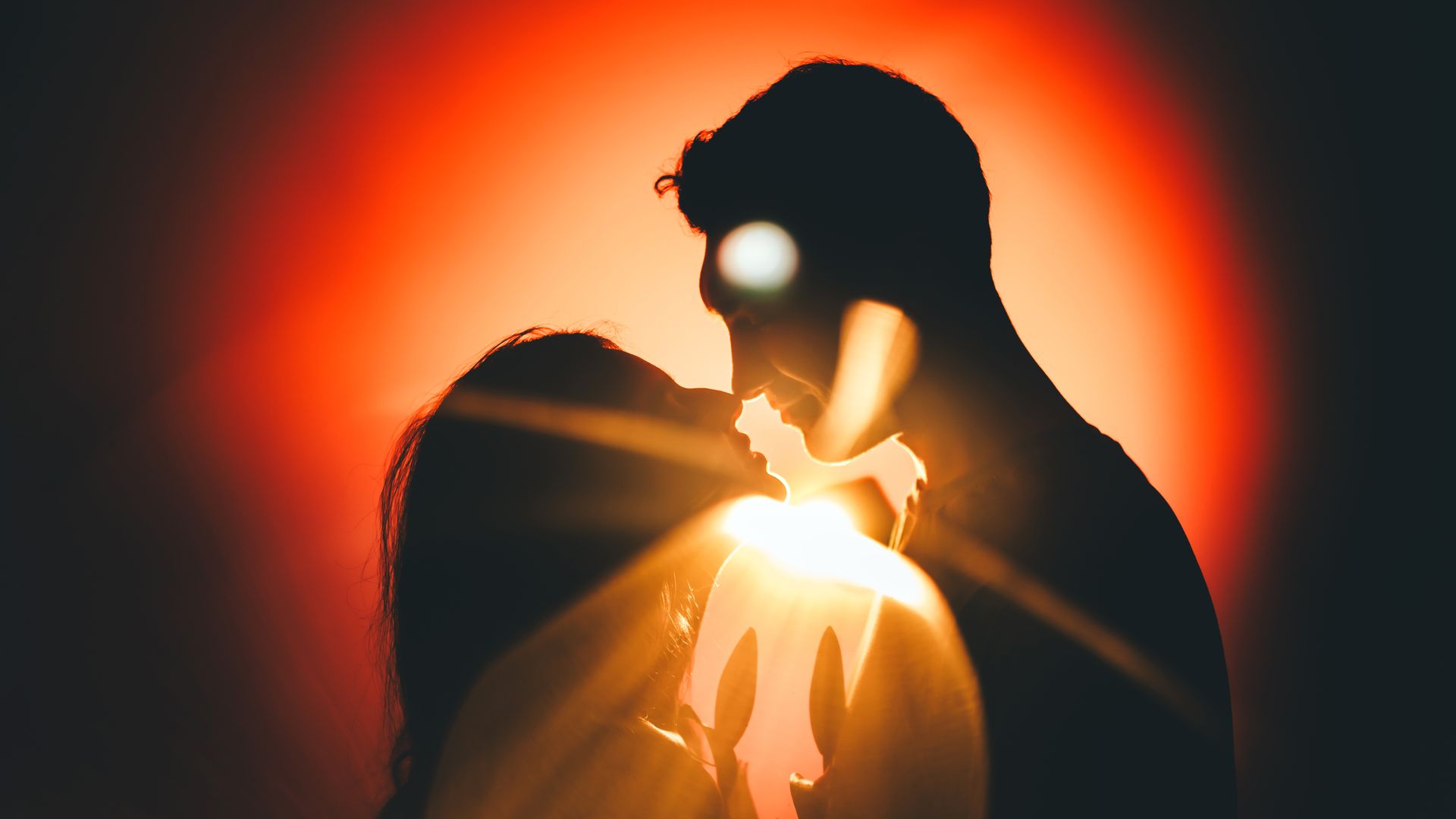 Red thread theory and twin flames: Why some loves never really end