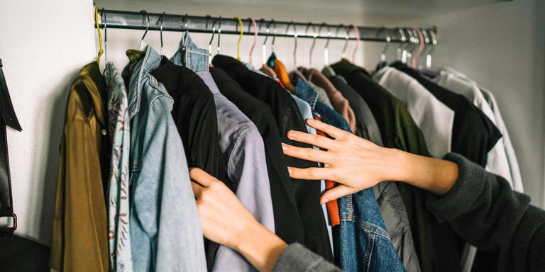 The best method to declutter your closet