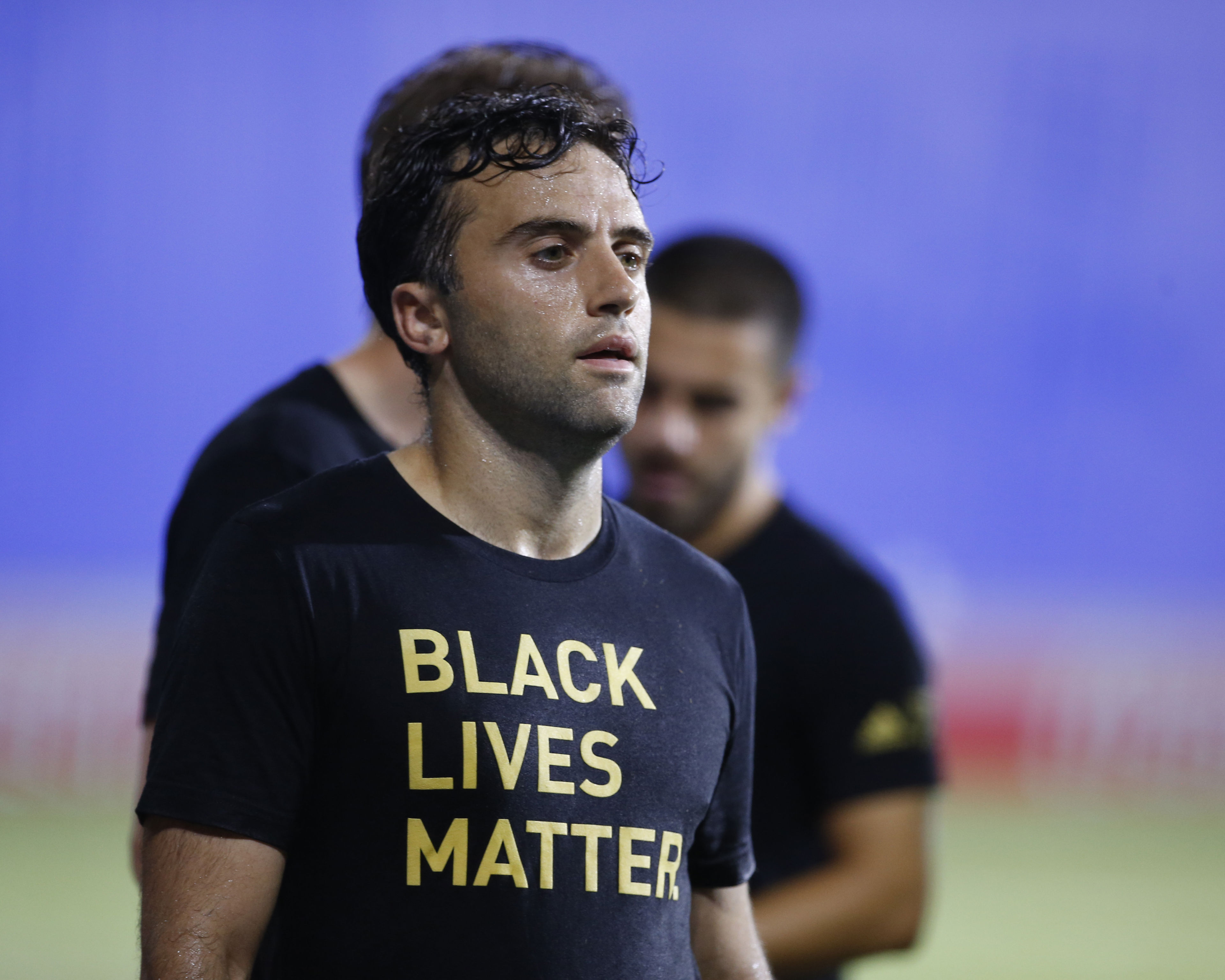 Exfutbolista Giuseppe Rossi ofrece disculpas tras ola de críticas por ...