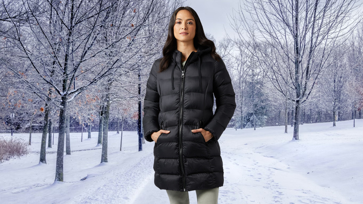 32 Degrees is selling a $110 long puffer coat in 5 colors for just $30