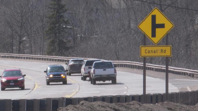 Michigan explores road usage charge to replace declining gas tax revenue