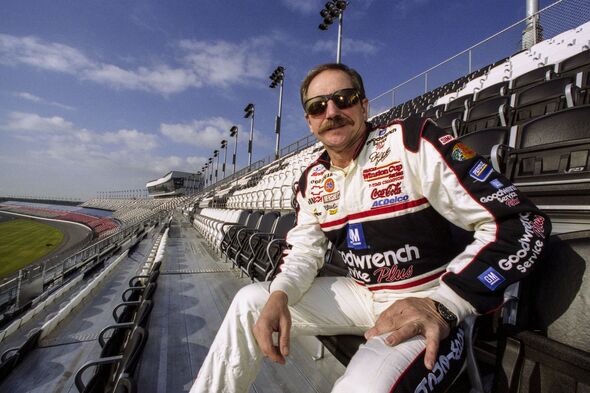 FOX makes Dale Earnhardt announcement 25 years after his Daytona 500 death