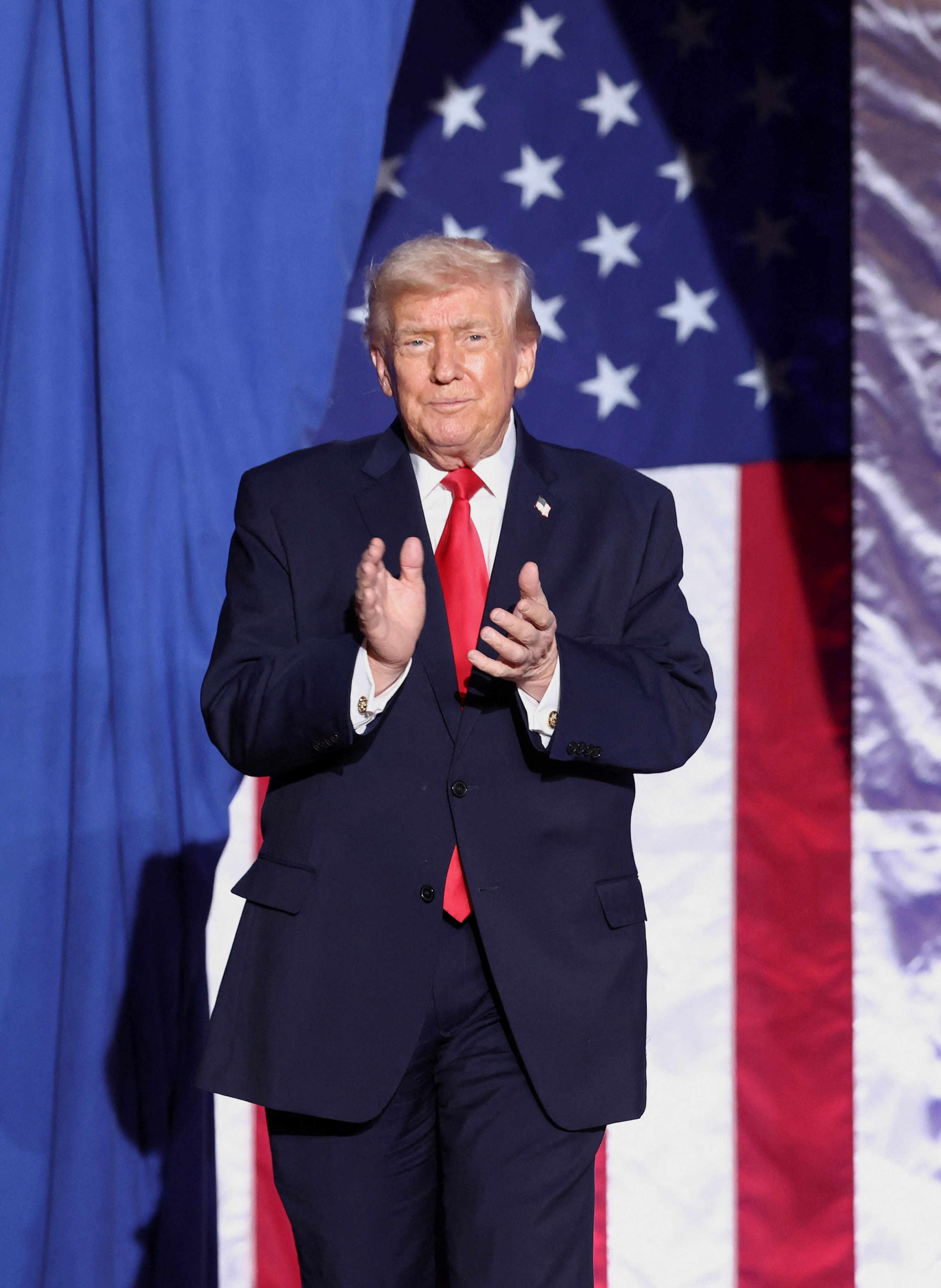 Minnesota ICE Live: Miller questions agents' actions in Pretti shooting