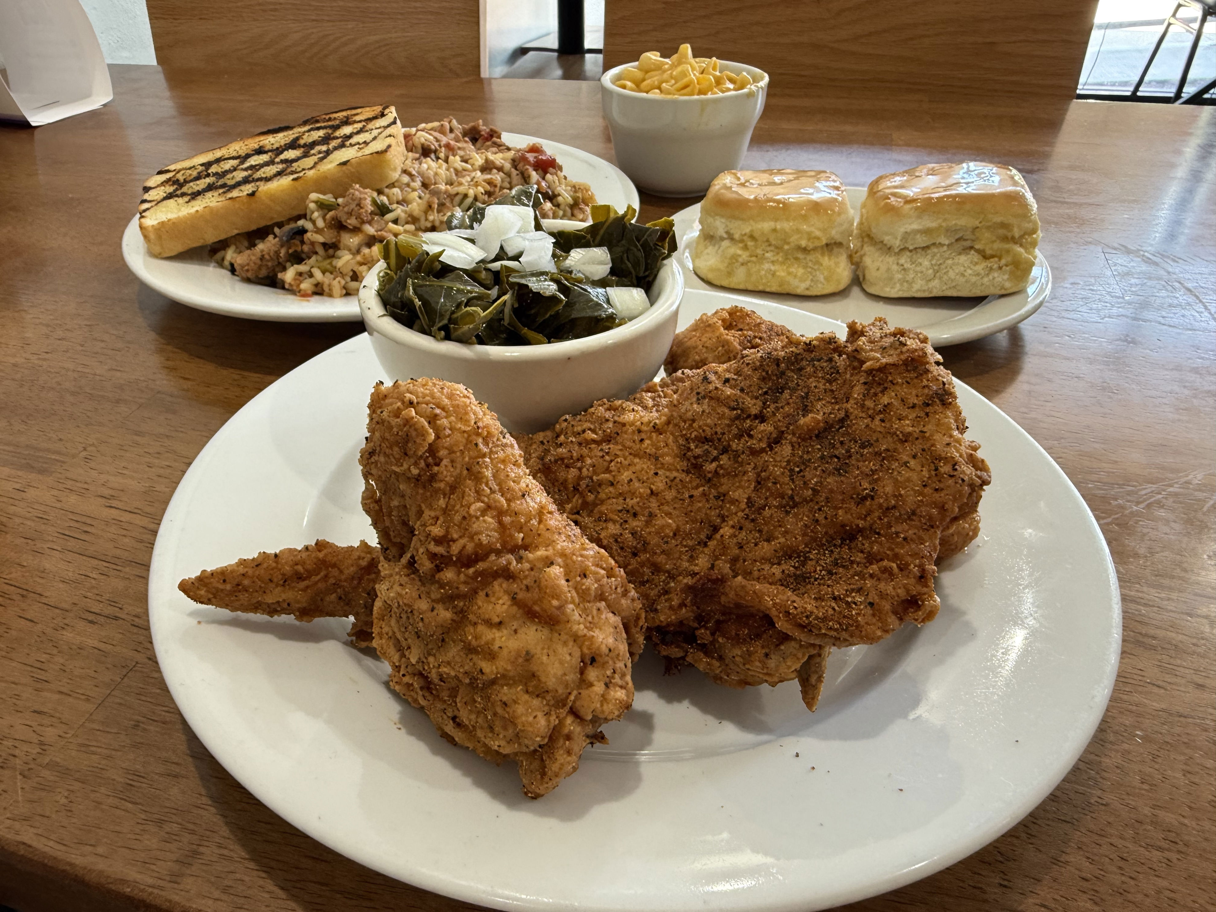 This San Fernando Valley institution serves some of Los Angeles’s best ...
