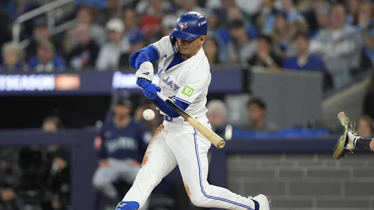 Two reasons why the Blue Jays should trade Giménez—and two why they ...