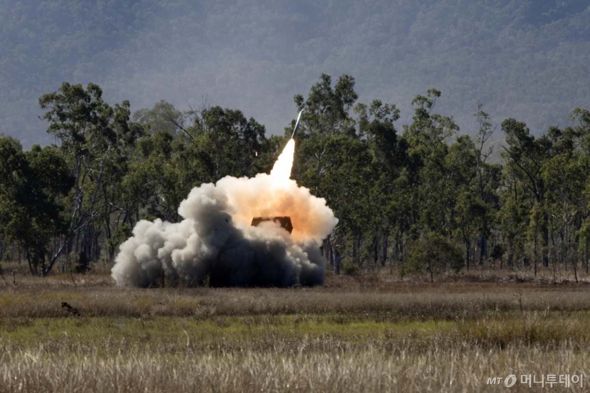 노르웨이, 20억弗 무기도입 승인…한화에어로 '천무' 수주 거론