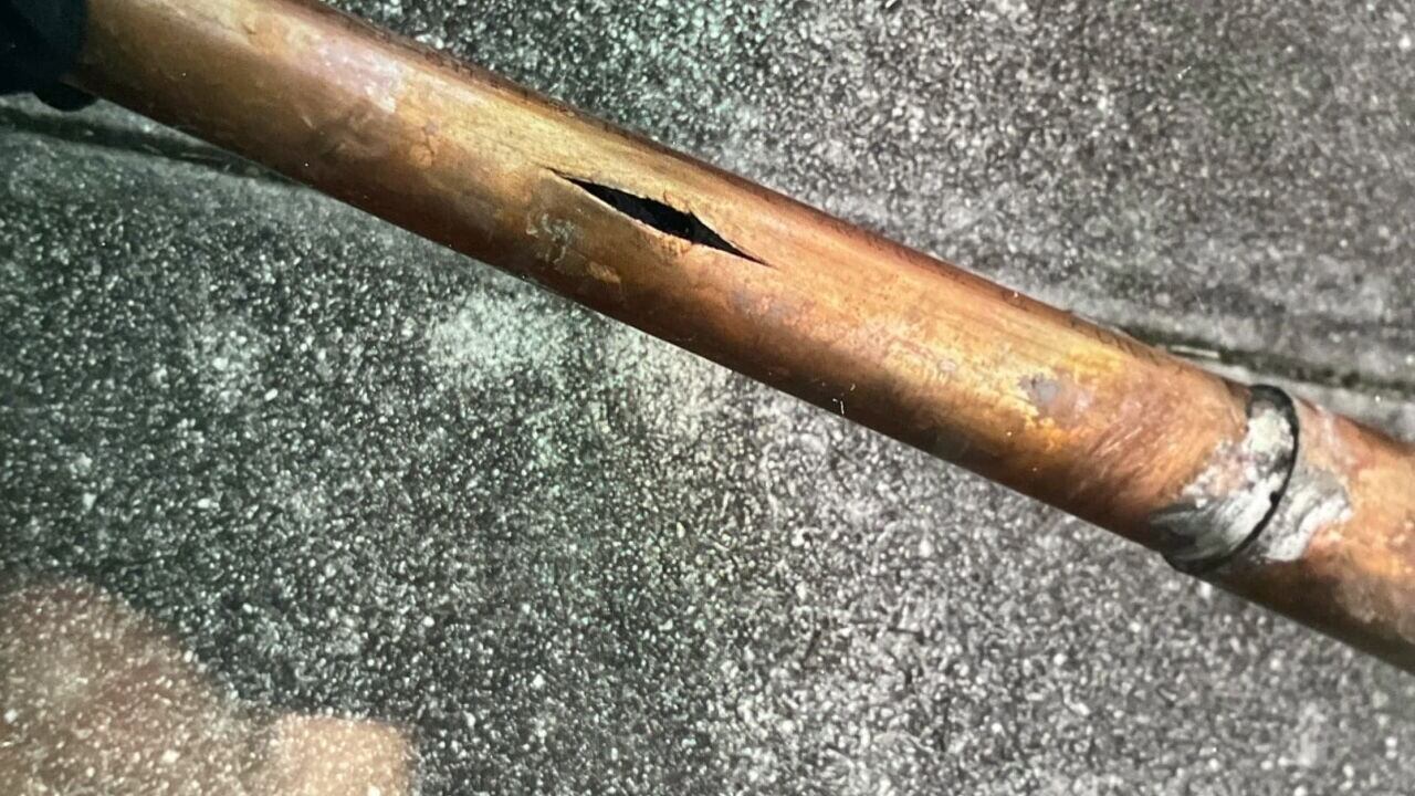 Experts say your frozen pipes need to thaw out naturally