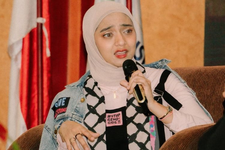 Usai viral dicopot sebagai petugas haji, Chiki Fawzi tiba-tiba diminta ...