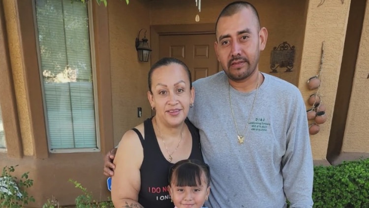 Records show Phoenix officer fatally shot man fighting with intruder ...